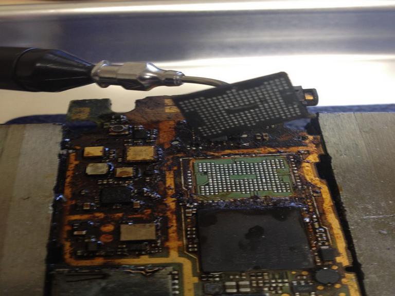 [Case Study] Chip-Off Forensics: How to Extract data from Damaged ...